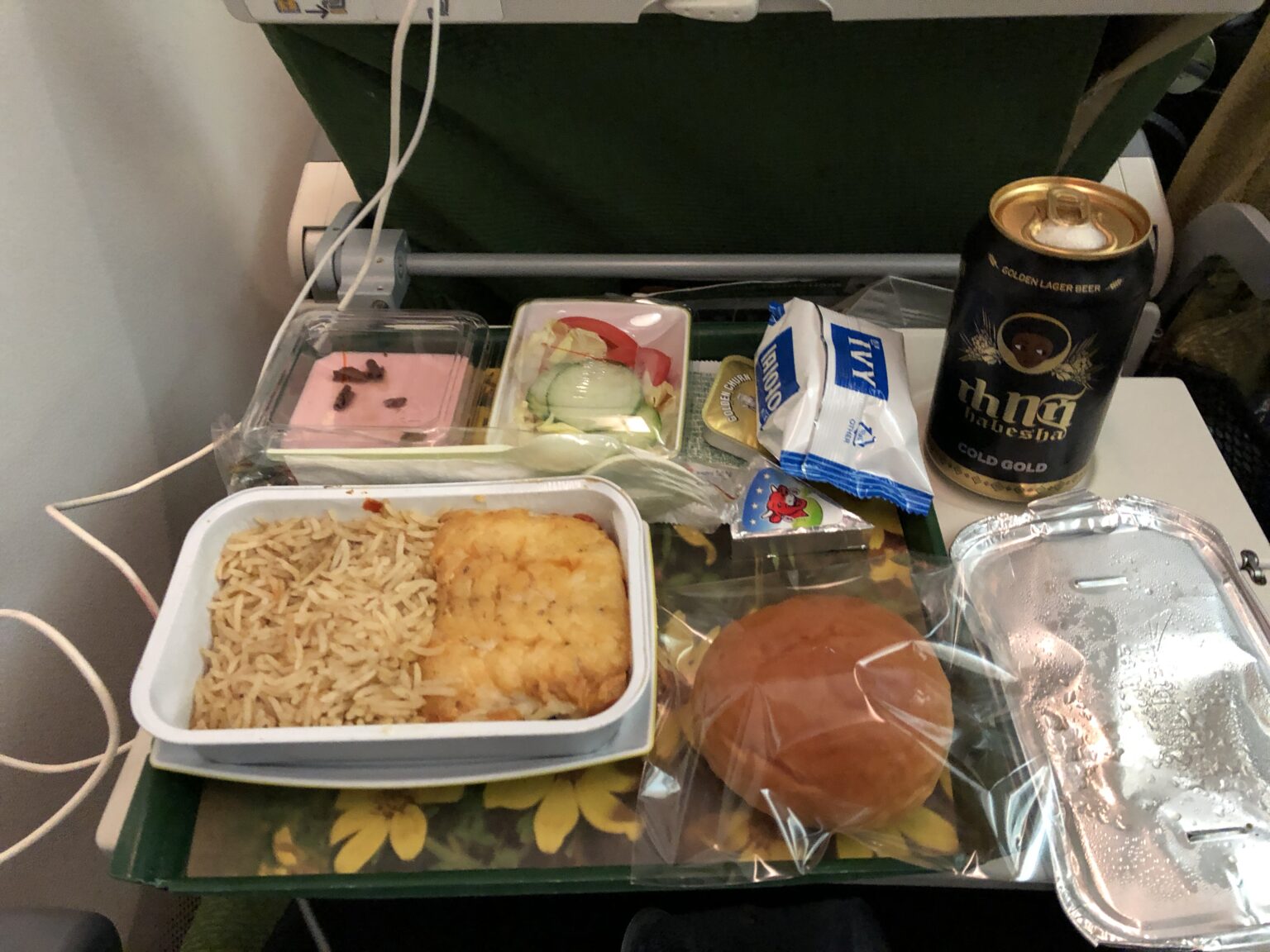 【成田⇔仁川】2022年12月エチオピア航空搭乗記（ET672／ET673） | Ctrl + K